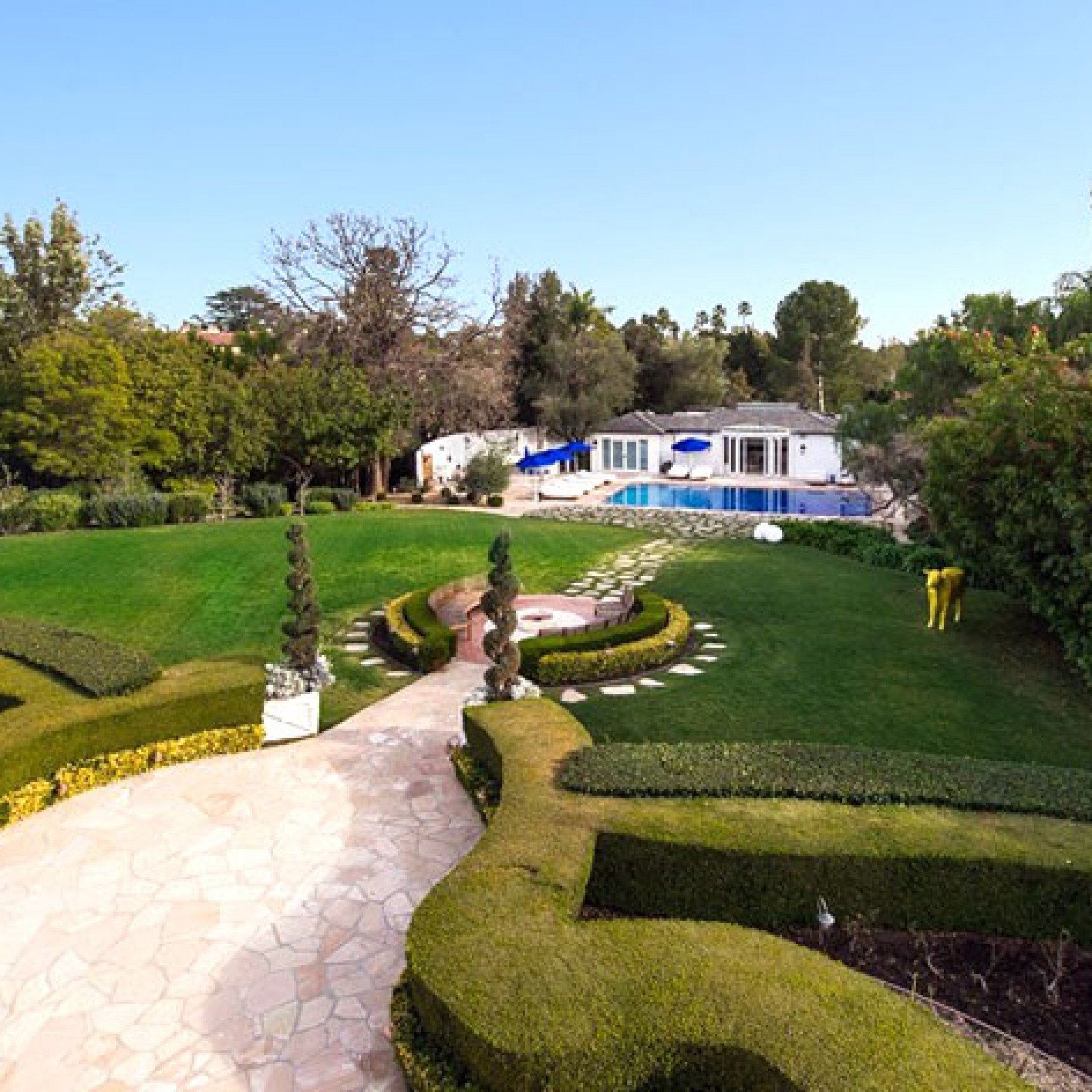 BCBG Max Azria House - $85 Million Holmby Hills Mansion