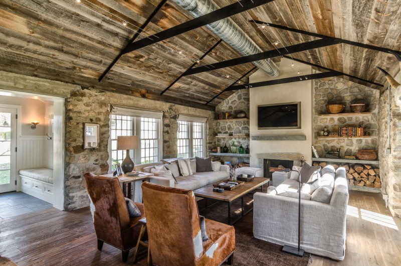 Rustic Stone Cottage in Los Angeles