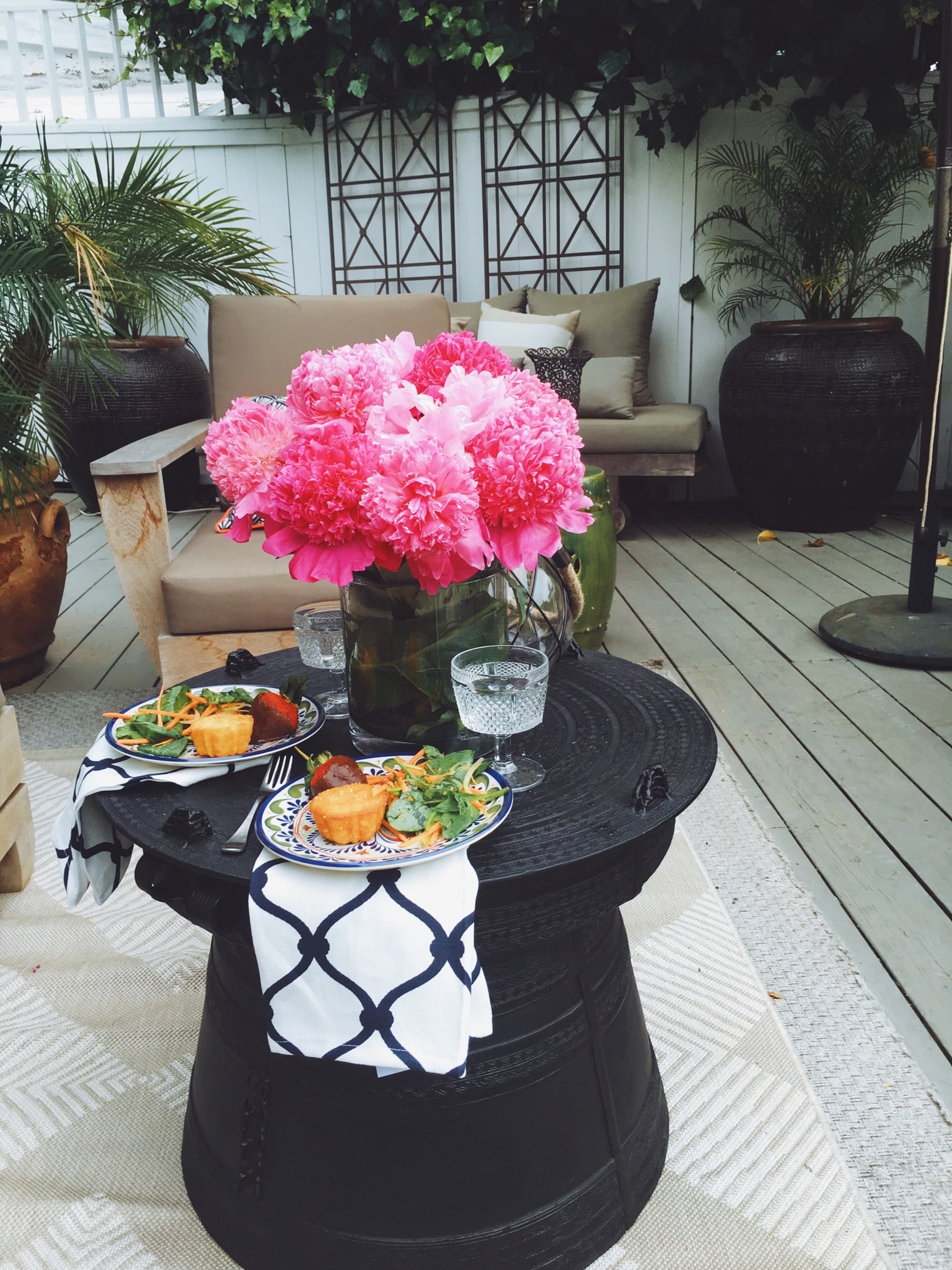 Sunday Brunch - Outdoor Entertaining Ideas COCOCOZY