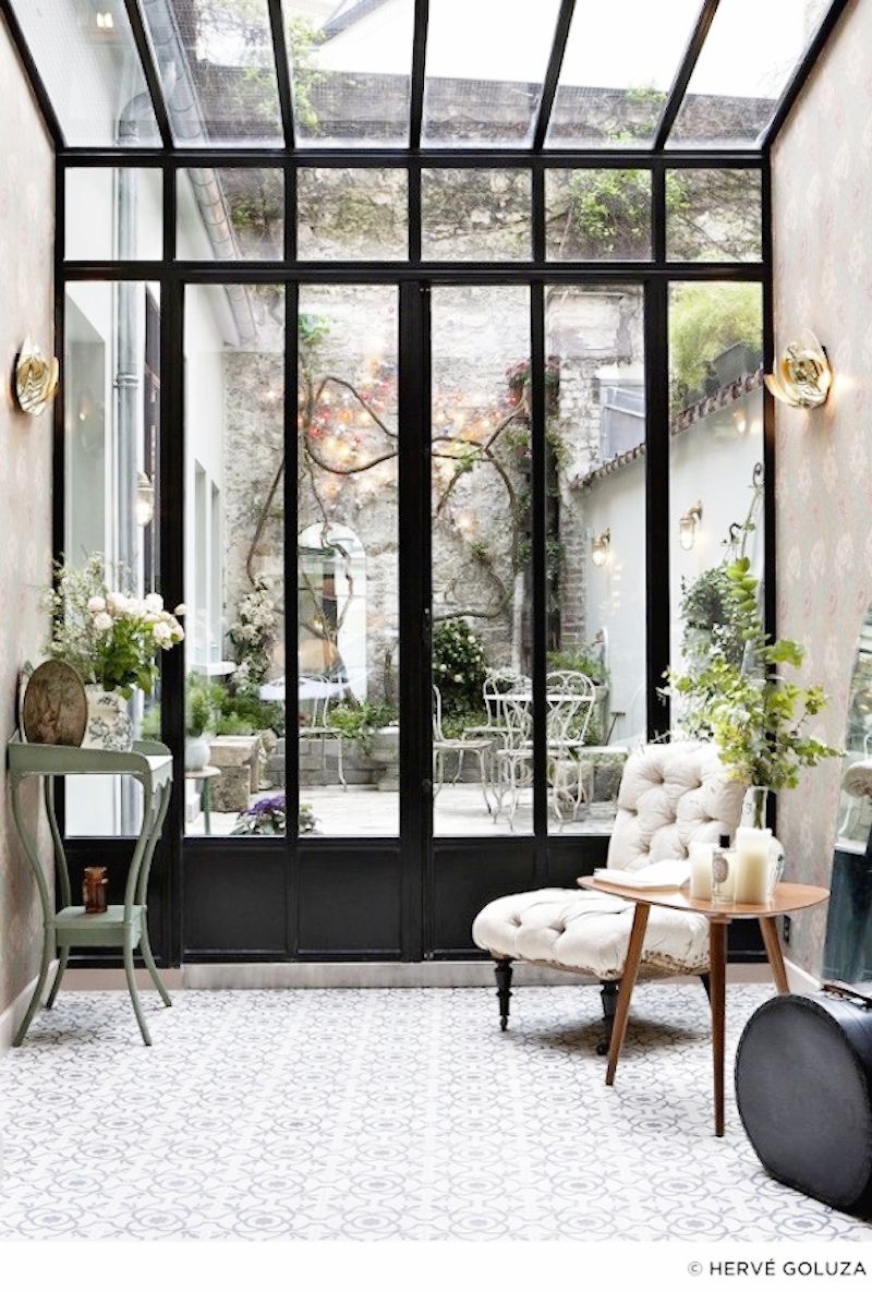 Contemporary Courtyards COCOCOZY